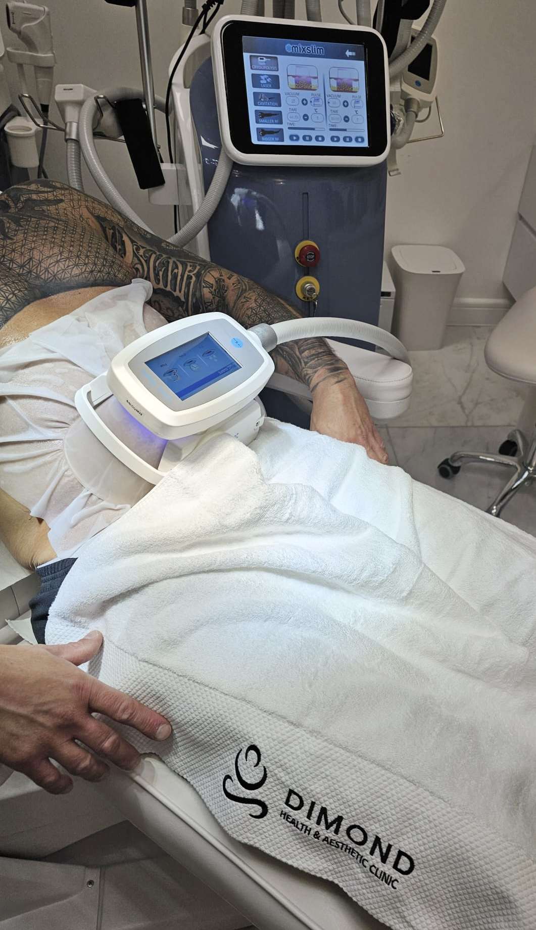 Cryolipolysis Fat Freezing | Dimond Clinic Bournemouth